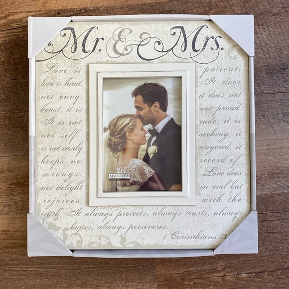 Malden | Wall Decor | Mr And Mrs Wedding Frame Nwt | Poshmark